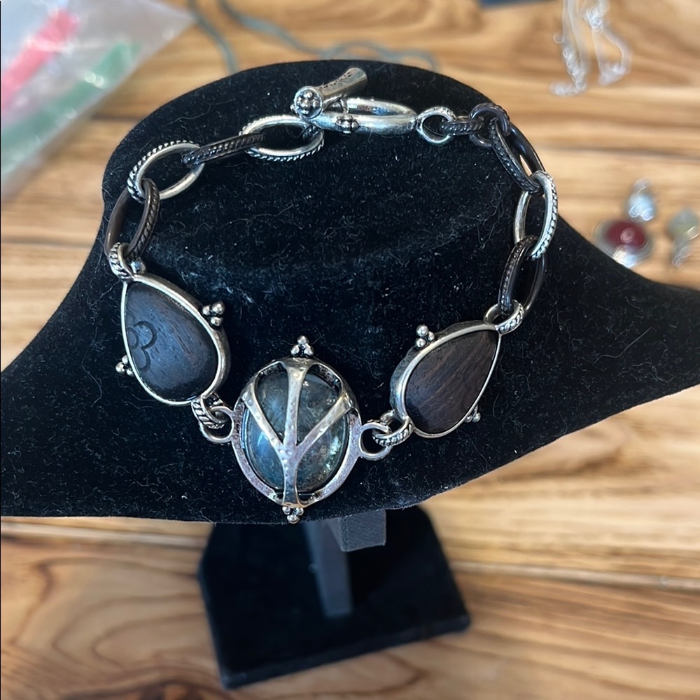 Lucky Brand Reversible, Silver And Black Bracelet - Gem